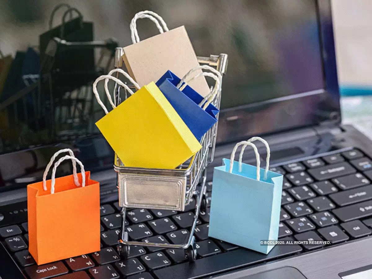 5 Reasons why online shopping trend is getting higher? - ZTC Shop